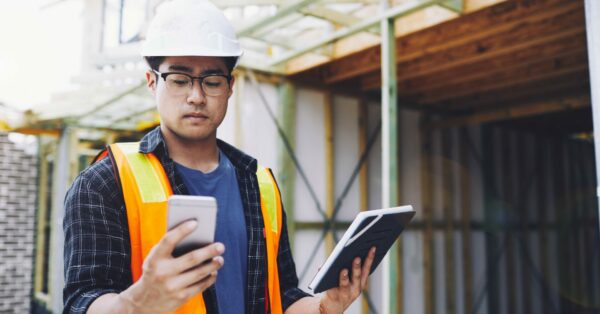How to Use QR Codes for Construction | Sortly